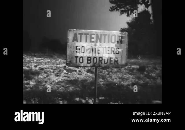 1962 - A rover patrol soldier inspects the West German - Czech border ...