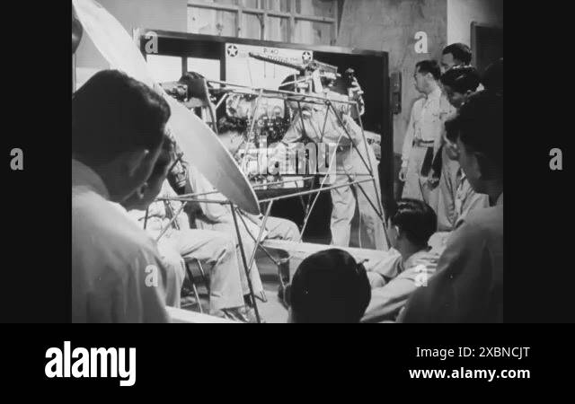 Chinese students are taught to be air combat cadets in the U.S. during ...