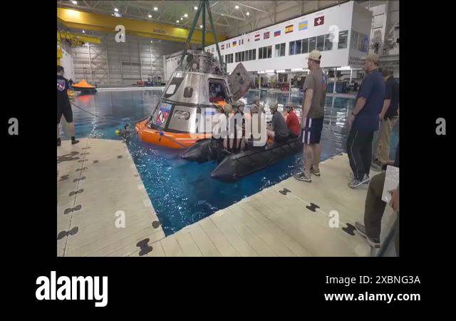 Astronauts practice boarding and exiting the Orion Multi-Purpose Crew ...