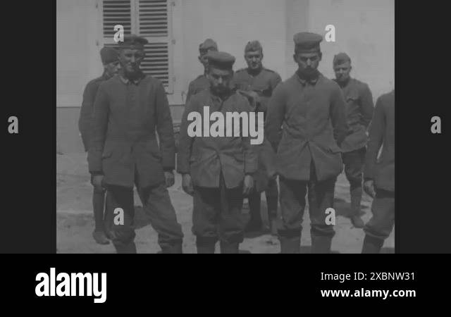 1918 - Soldiers in the 356th Infantry shoot machines guns and prisoners ...