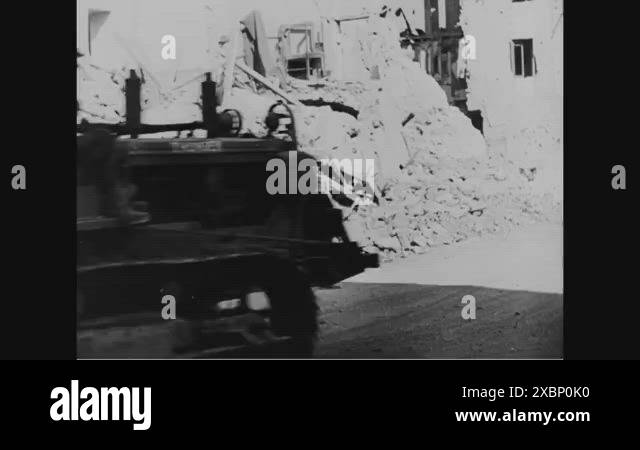 1944 - 105mm, 155mm and 240mm big guns are fired at the German front ...