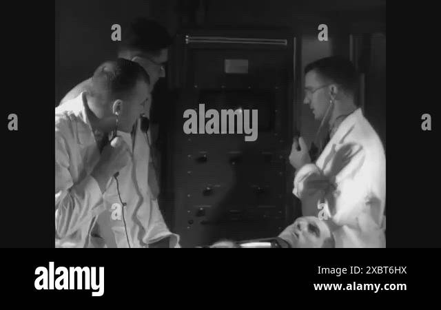 An army general talks about the Walter Reed Medical Centre at his desk ...