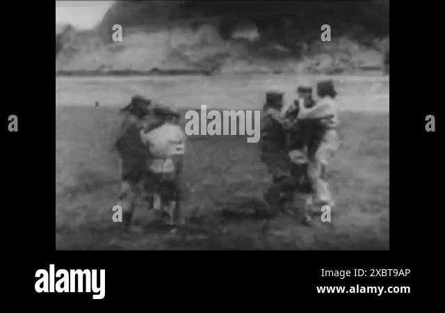 Red Army propaganda teams perform morality plays to create pro ...