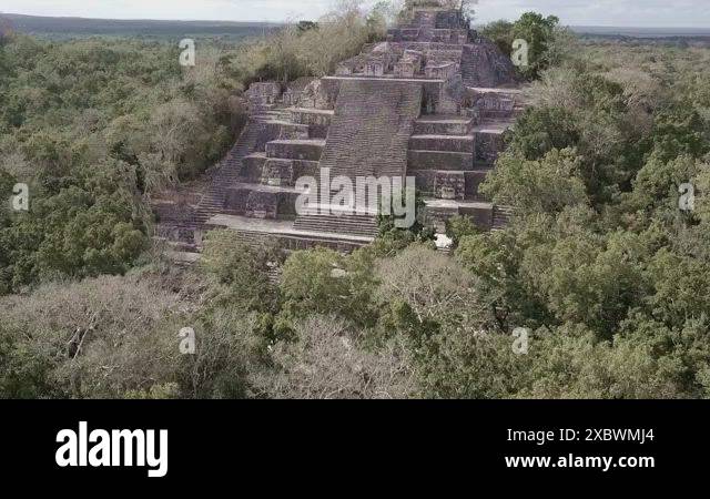 Mayan temple aerial Stock Videos & Footage - HD and 4K Video Clips - Alamy