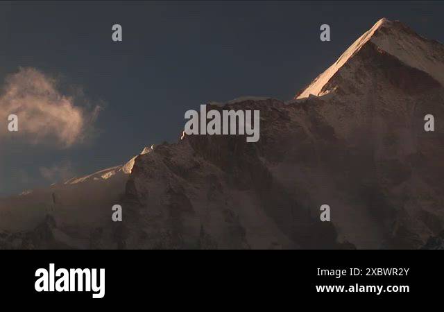 Backlit mountain Stock Videos & Footage - HD and 4K Video Clips - Alamy