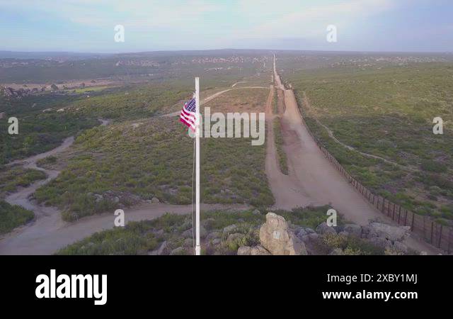 Wall mexico american border Stock Videos & Footage - HD and 4K Video ...