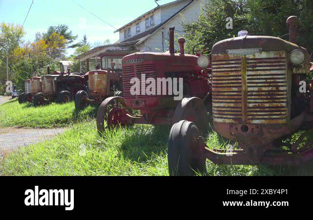Front antique farmall tractor Stock Videos & Footage - HD and 4K Video ...