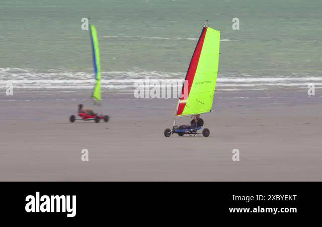 Blokart land yacht Stock Videos & Footage - HD and 4K Video Clips - Alamy