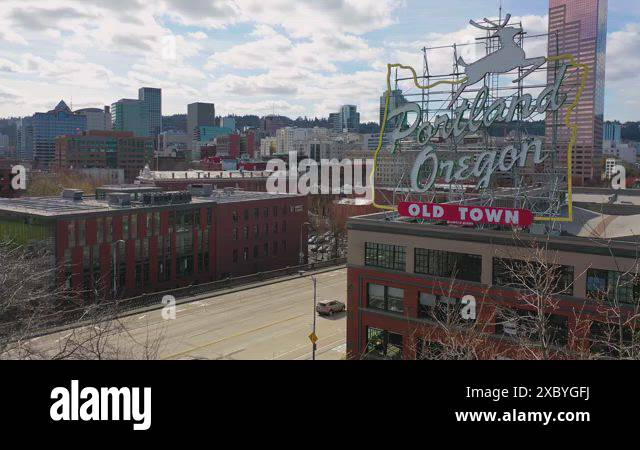 Portland oregon sign deer Stock Videos & Footage - HD and 4K Video ...