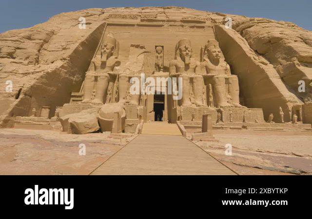 Facade statues ramesses ii Stock Videos & Footage - HD and 4K Video ...