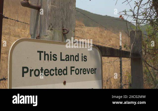 Conservation land sign Stock Videos & Footage - HD and 4K Video Clips ...