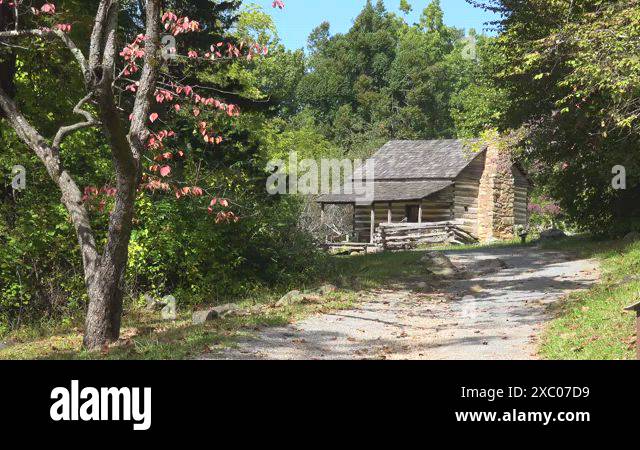 2022 - old one room settler pioneer frontier cabin in the Shenandoah ...