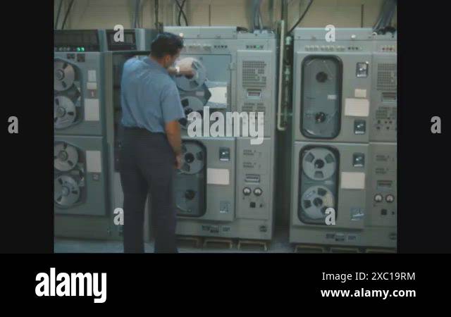 Stereometric comparison viewer Stock Videos & Footage - HD and 4K Video ...