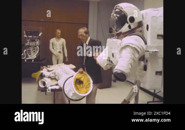 1978 - Former astronauts including Walter Cunningham, Neil Armstrong ...