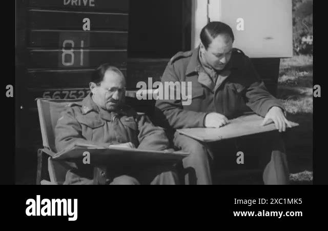 1945 - Officers of the British Army's Jewish Brigade go over maps ...