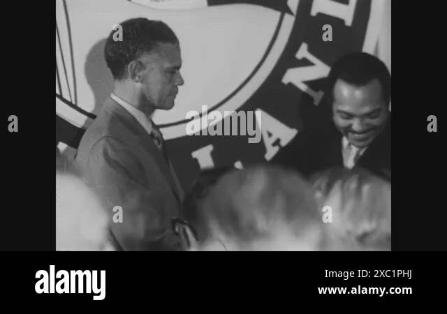 CLEVELAND - 1969 - Mayor Carl Stokes swears in Benjamin O. Davis Jr. as ...