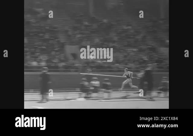 1933 - Track and field stars compete in the Penn Relay at the ...