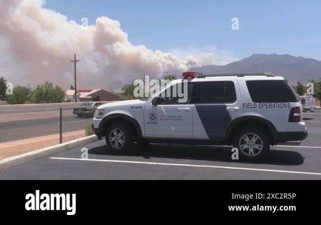 Emergency personnel assist Stock Videos & Footage - HD and 4K Video ...