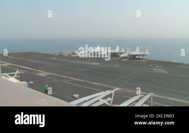 E carrier Stock Videos & Footage - HD and 4K Video Clips - Alamy