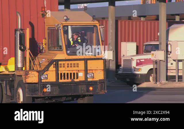 Homeland Security uses radiological scanning to screen shipping ...