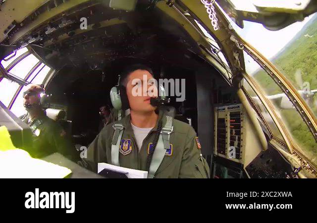 Cargo pilots Stock Videos & Footage - HD and 4K Video Clips - Alamy