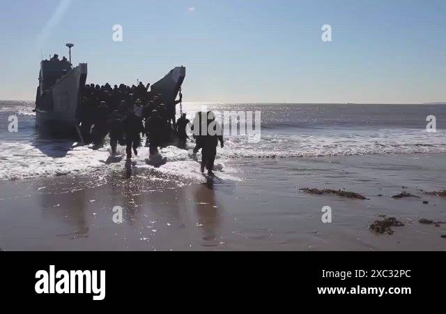 Cyclone craft Stock Videos & Footage - HD and 4K Video Clips - Alamy