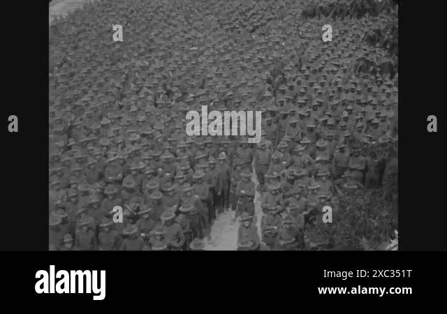 Secretary of War Baker and Colonel Cornelius Vanderbilt dedicate ...