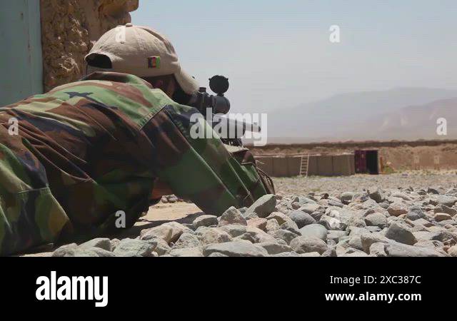Army snipers Stock Videos & Footage - HD and 4K Video Clips - Alamy