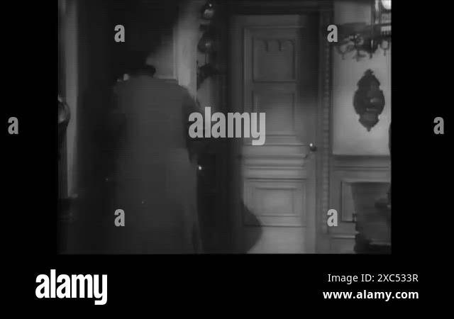 1939 - In this classic horror comedy, a trio of detectives (the Ritz ...