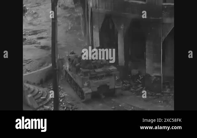 Wwii tank crews Stock Videos & Footage - HD and 4K Video Clips - Alamy