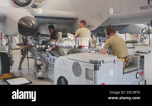 Munitions crew Stock Videos & Footage - HD and 4K Video Clips - Alamy