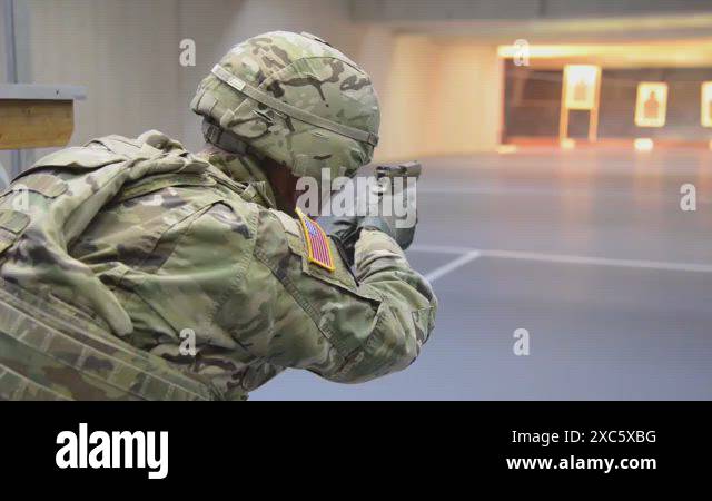 2020 U.S. Army soldiers with Allied Forces North Battalion M17 pistol ...