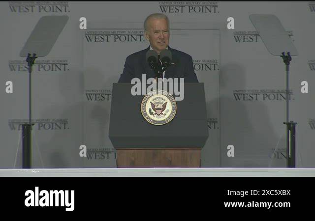 2016 Vice President Joe Biden and cadets at West Point Military Academy ...