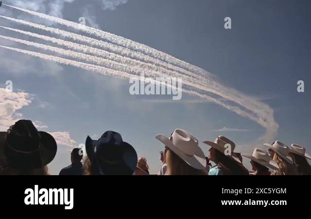 Acrobatic flying team Stock Videos & Footage - HD and 4K Video Clips ...