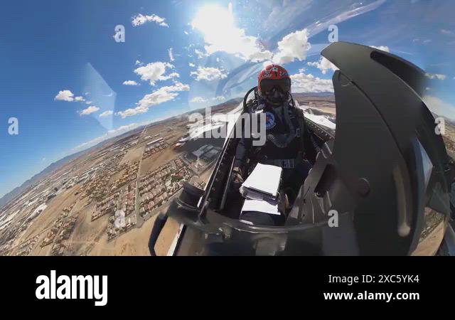2020 U.S. Air Force cockpit footage of Thunderbird jet fighter plane ...