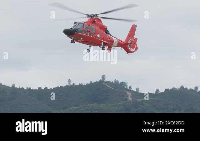 2021 U.S. Coast Guard rescue helicopter lands Schoonover Army Airfield ...