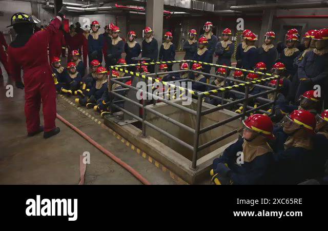 USA - 2023 U.S. Navy Surface Warfare Engineering School Command staff ...