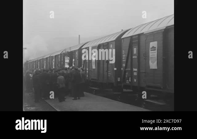 Recovery van sign Stock Videos & Footage - HD and 4K Video Clips - Alamy