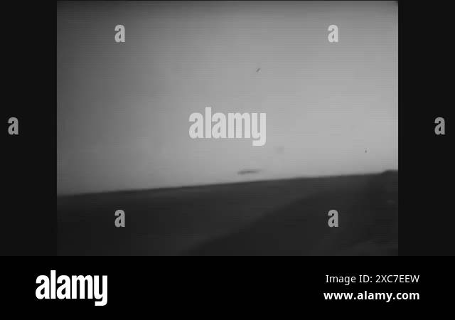 EGYPT - 1972 - Russian Air Force bombers land in Egypt and people visit ...