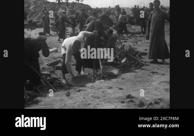 CHINA - 1944 - Chinese civilians build an airfield for the US Army Air ...