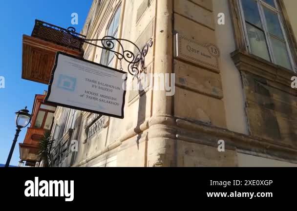 Directional sian Stock Videos & Footage - HD and 4K Video Clips - Alamy