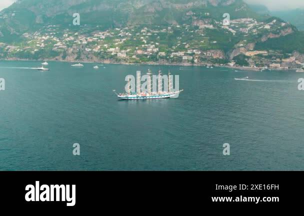 Multiple tall masts Stock Videos & Footage - HD and 4K Video Clips - Alamy