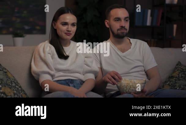 Shocked siblings watching 3d Stock Videos & Footage - HD and 4K Video ...