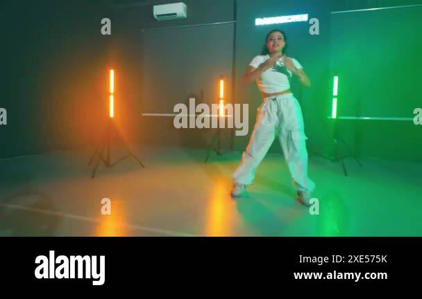 Hub band Stock Videos & Footage - HD and 4K Video Clips - Alamy