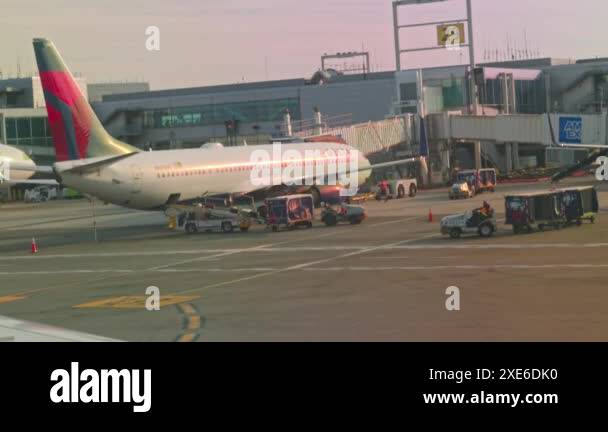 Terminal airplane symbol Stock Videos & Footage - HD and 4K Video Clips ...