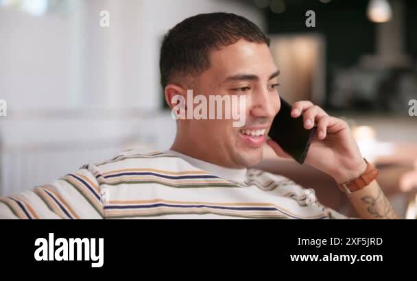 Mobile lounge Stock Videos & Footage - HD and 4K Video Clips - Alamy