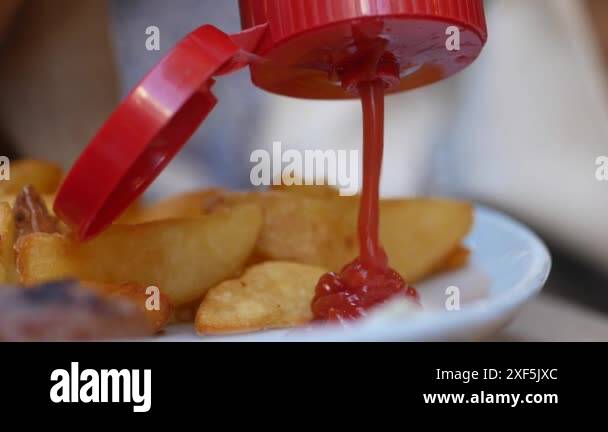 Ketchup pouring from bottle Stock Videos & Footage - HD and 4K Video ...