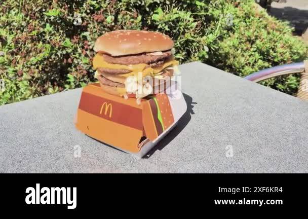 Mcdonalds big mac beef burger Stock Videos & Footage - HD and 4K Video ...