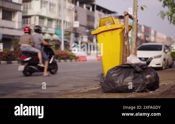 Trash can horizontal Stock Videos & Footage - HD and 4K Video Clips - Alamy