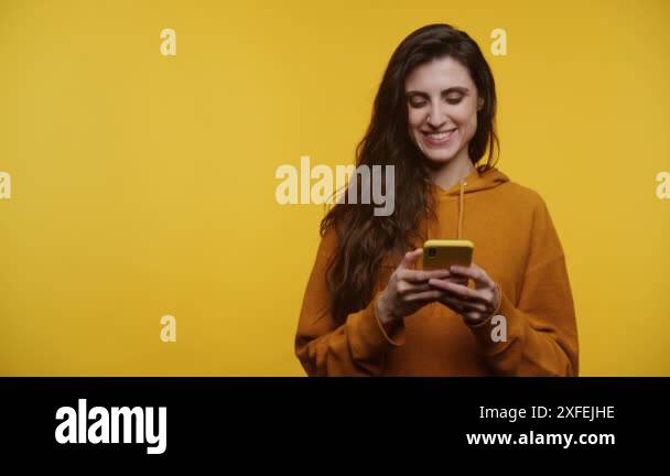 Matching yellow Stock Videos & Footage - HD and 4K Video Clips - Alamy